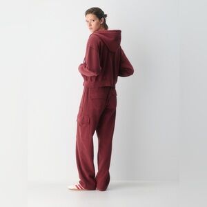 Aritzia | Pants & Jumpsuits | Cozy Sweatfleece Mega Cargo Sweatpant ...